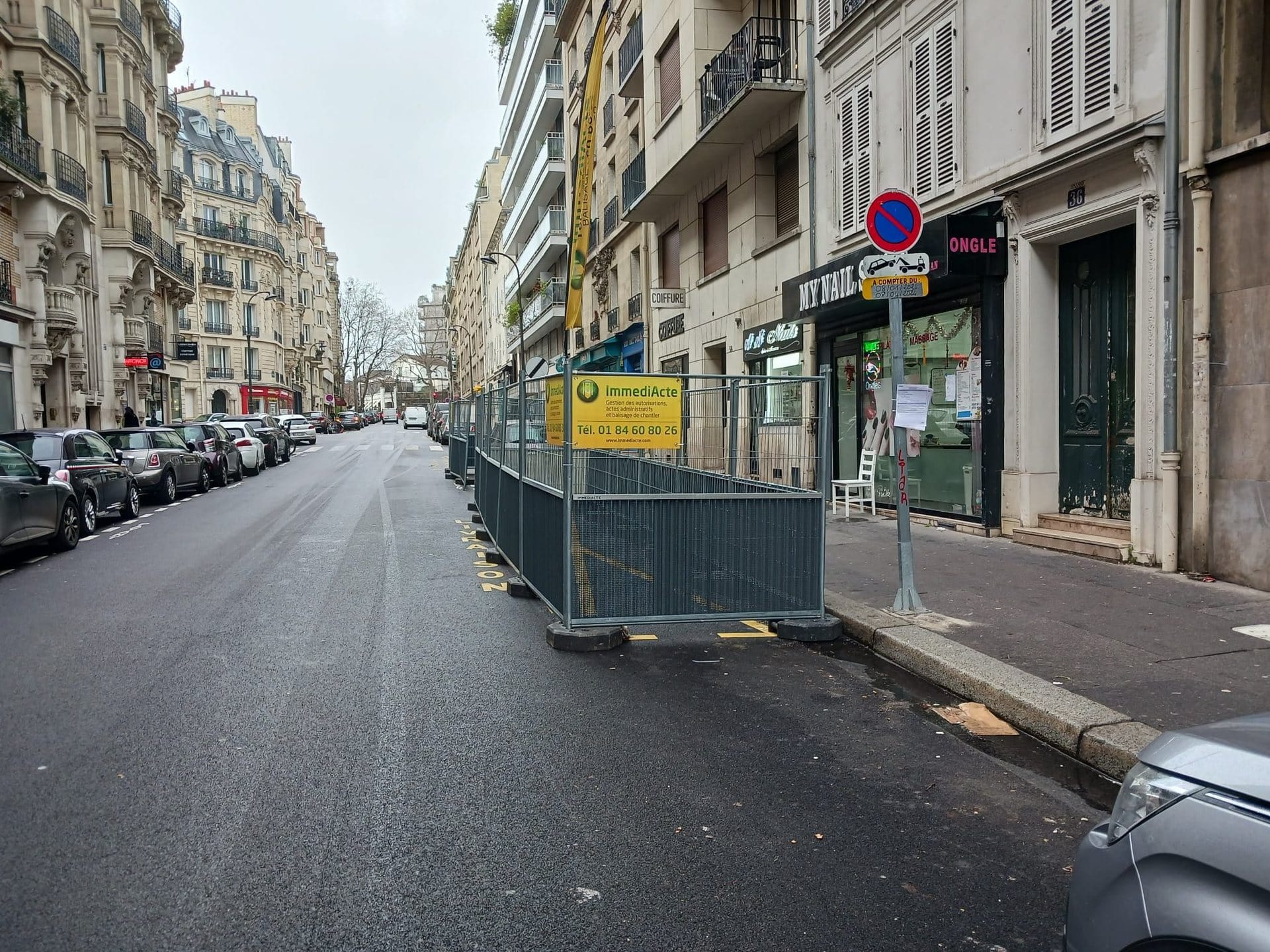 Les barrières de chantier : Un rempart indispensable pour la sécurité ...